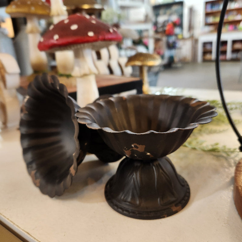 Black Fluted Edge Cup – ReStyle & Co